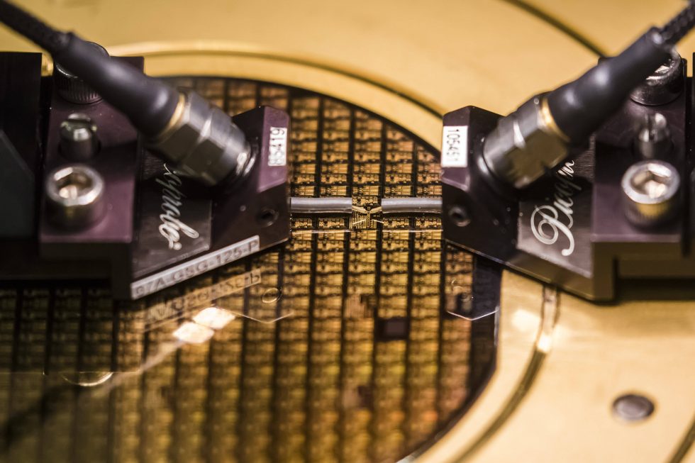 Bosch baut Halbleiterfertigung aus - ROHSTOFF.net